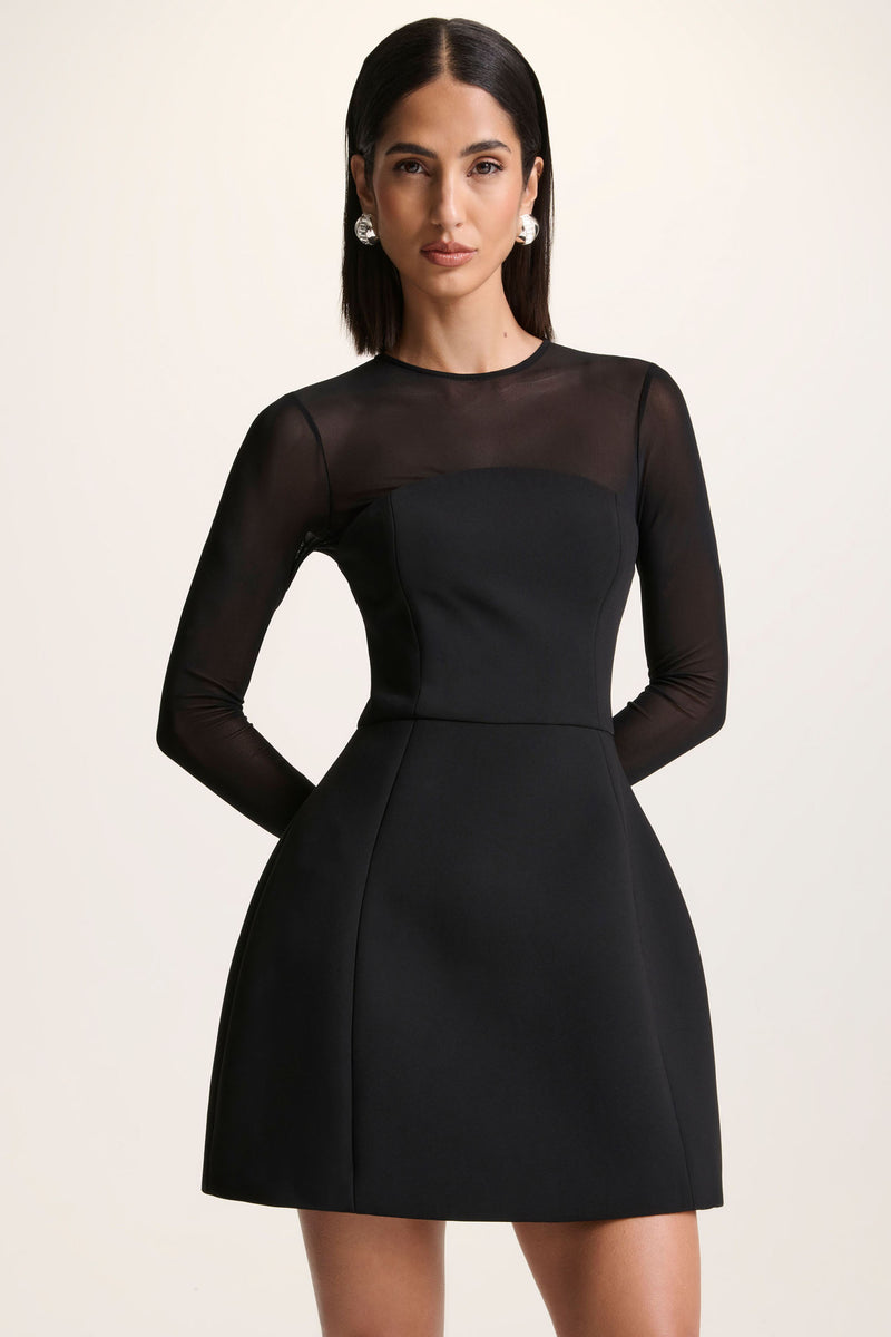 Aviana Mini-robe noire en mesh à encolure ras-du-cou – Club L London - FR